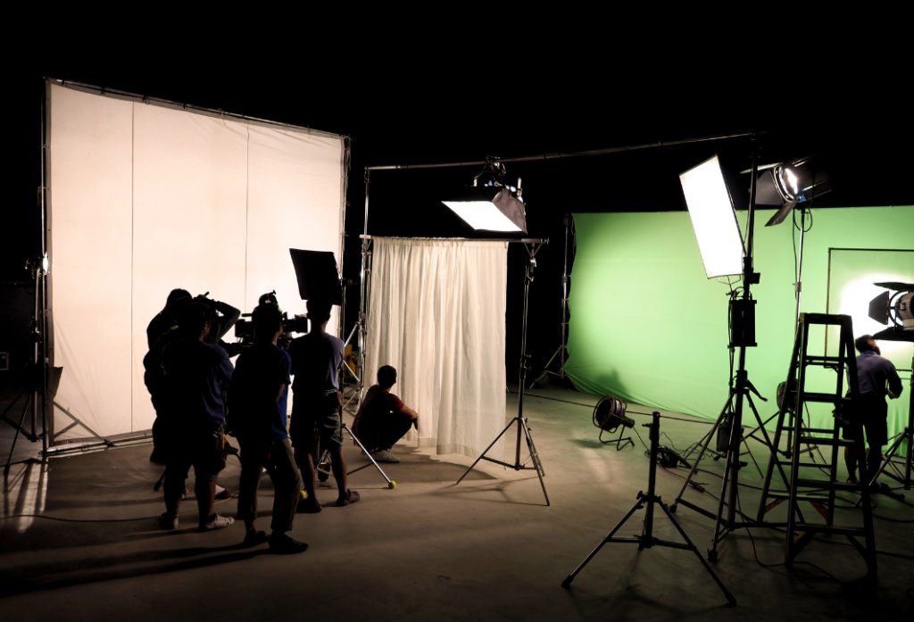 Production house là gì? Những điều cần biết về Production House
